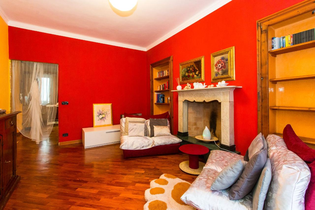 Appartamento in Via Bossolasco 10, Torino