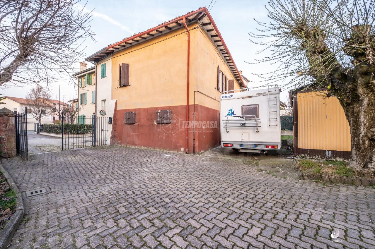 Appartamento in vendita a Casalgrande