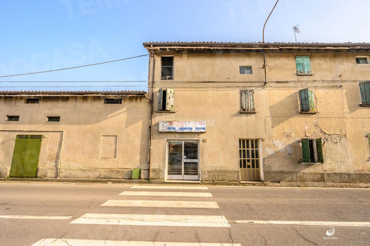 Appartamento in vendita a Casalgrande