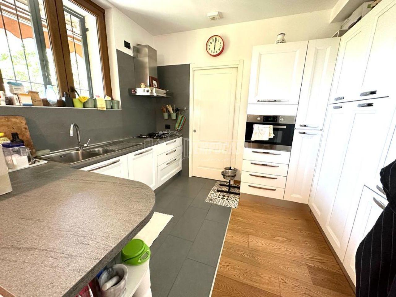 Villa a schiera in Via Giuseppe Verdi 14, Lesmo