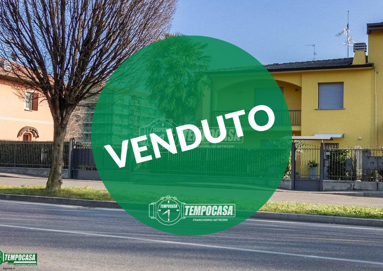 Villa in vendita a Carate Brianza
