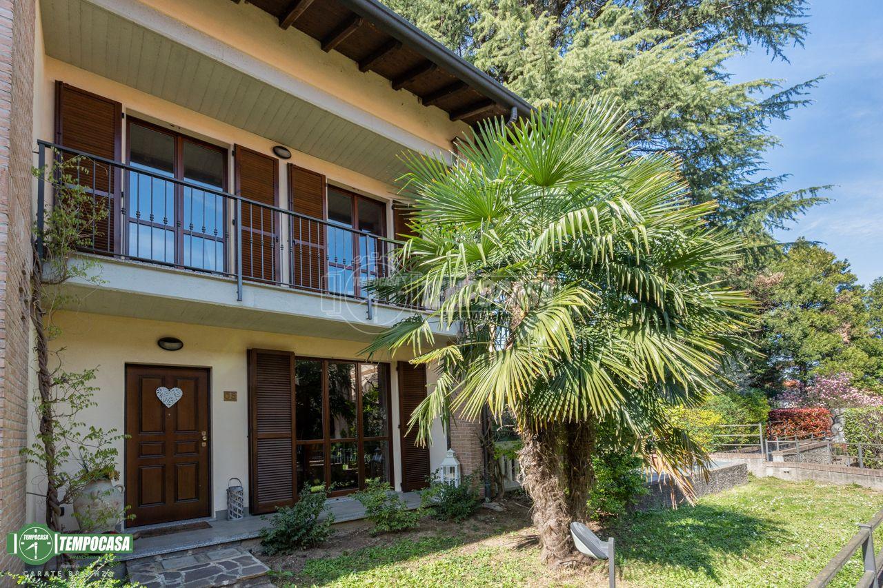 Villa a schiera, Carate Brianza