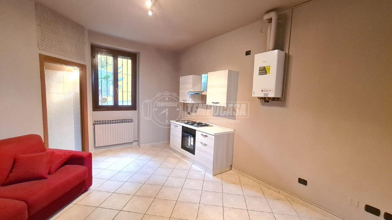 Monolocale in Via Bertarini 17, Carugate