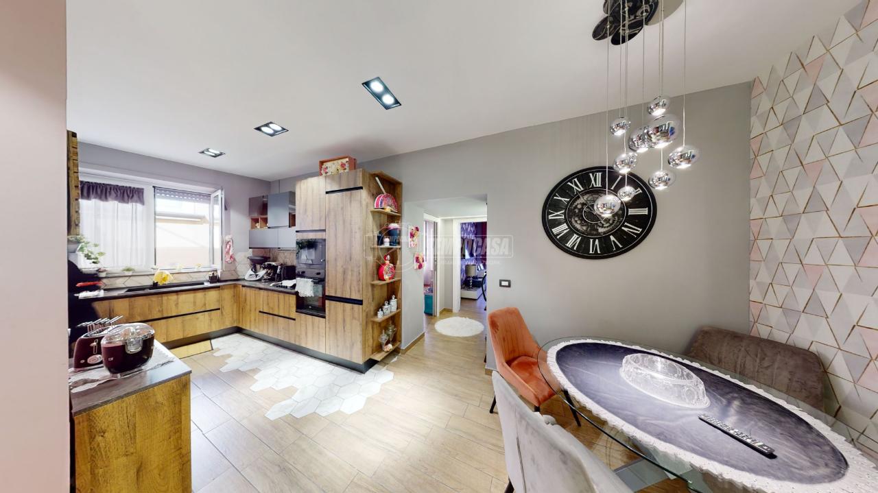 Appartamento in vendita a Casoria