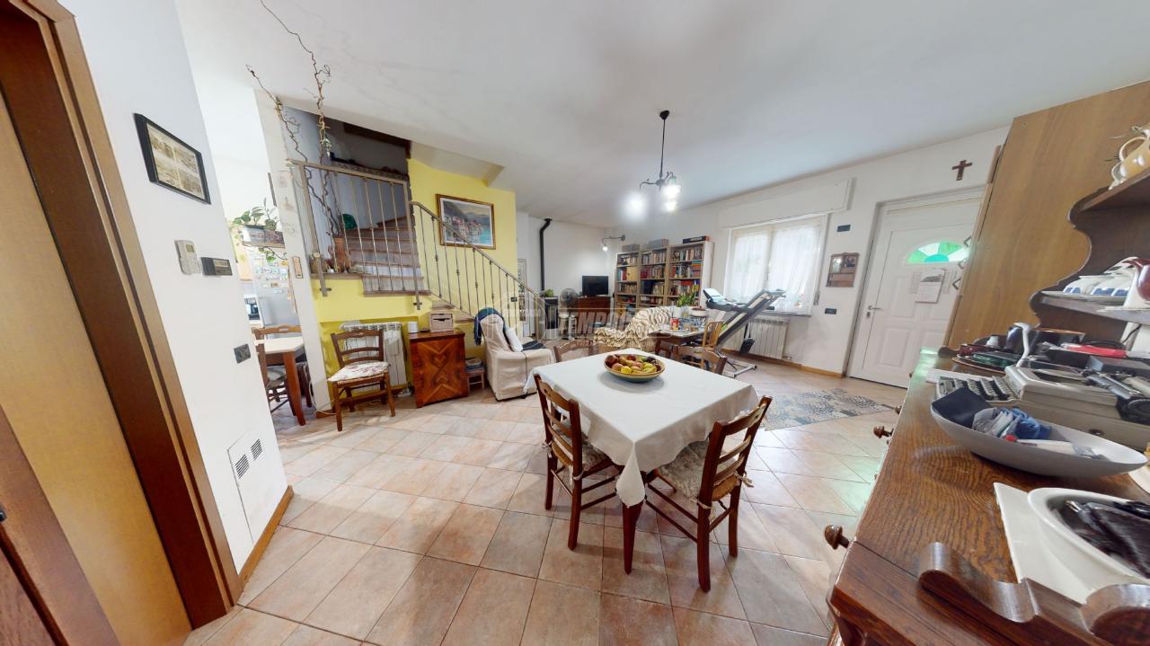 Appartamento in vendita a Lomazzo