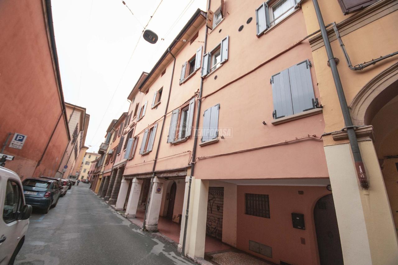 Appartamento in vendita a Bologna