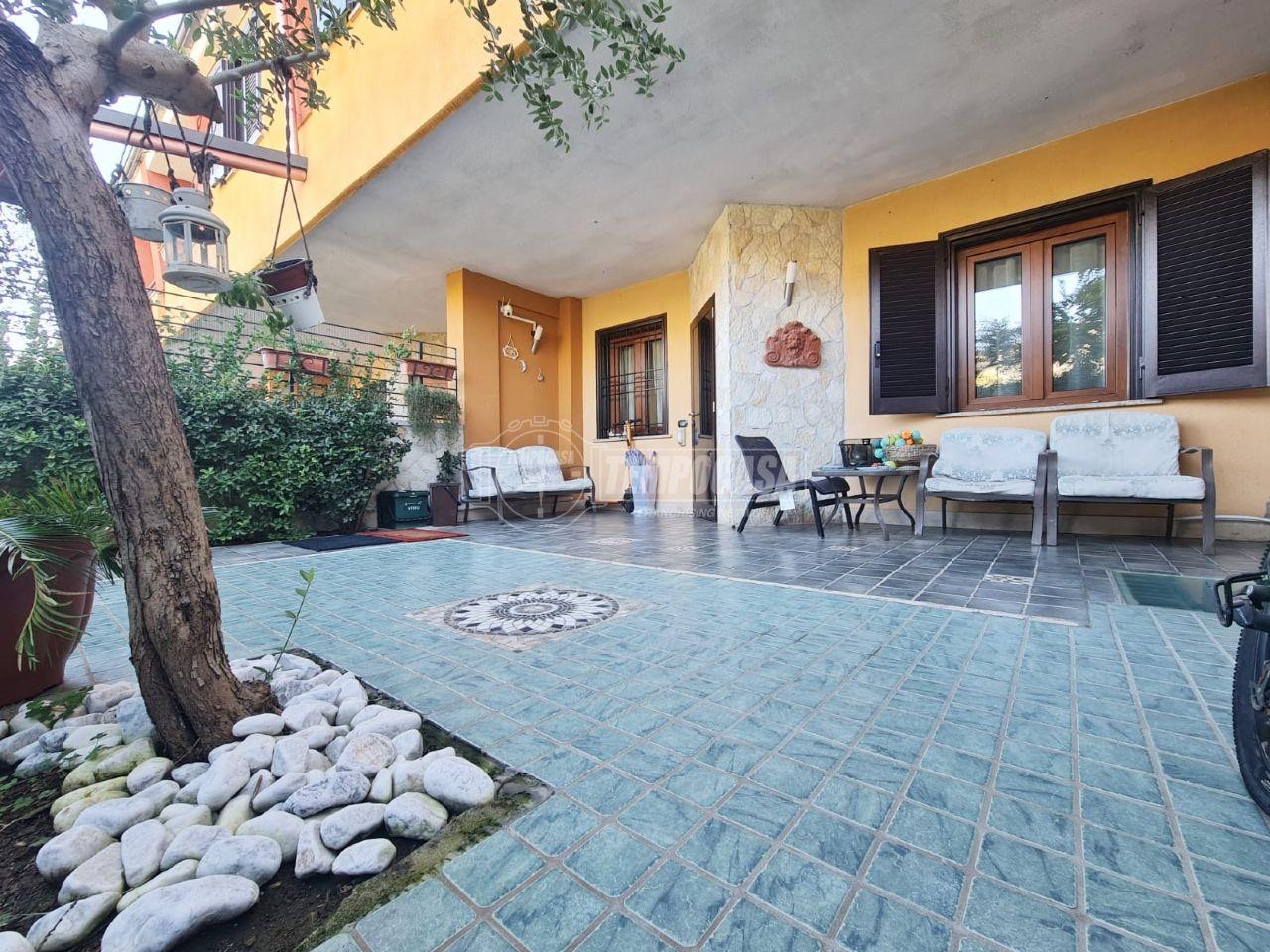 Villa a schiera in vendita a Acerra