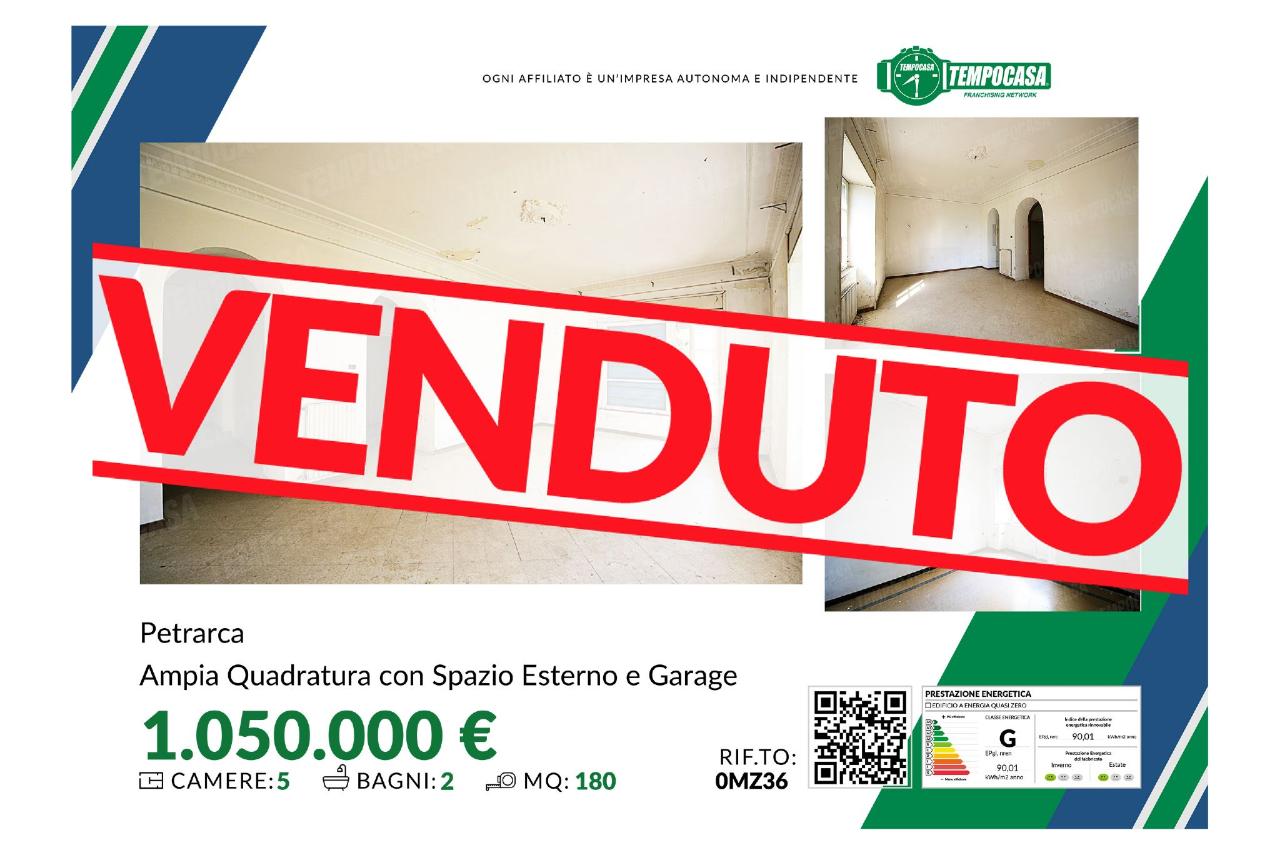 Appartamento in vendita a Napoli