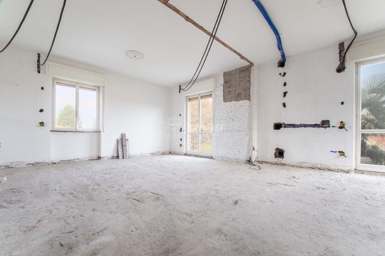 Appartamento in vendita a Saronno