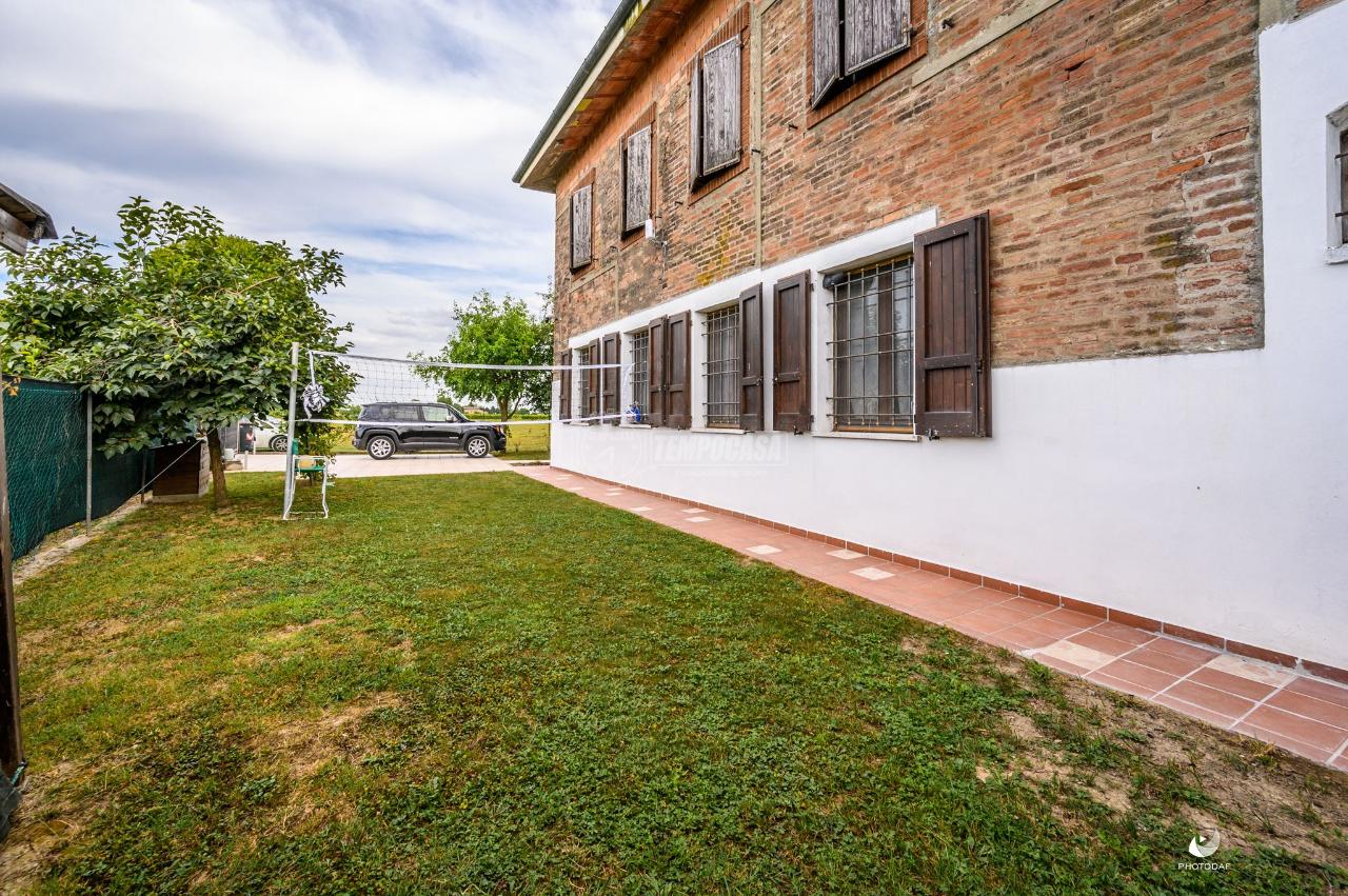 Appartamento in vendita a Castello D'Argile