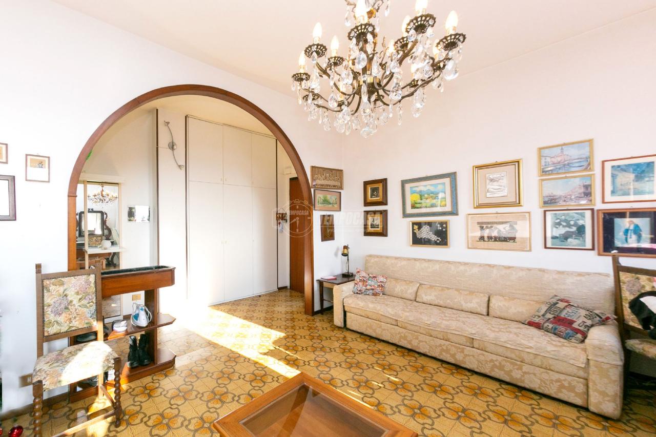 Appartamento in vendita a Merate