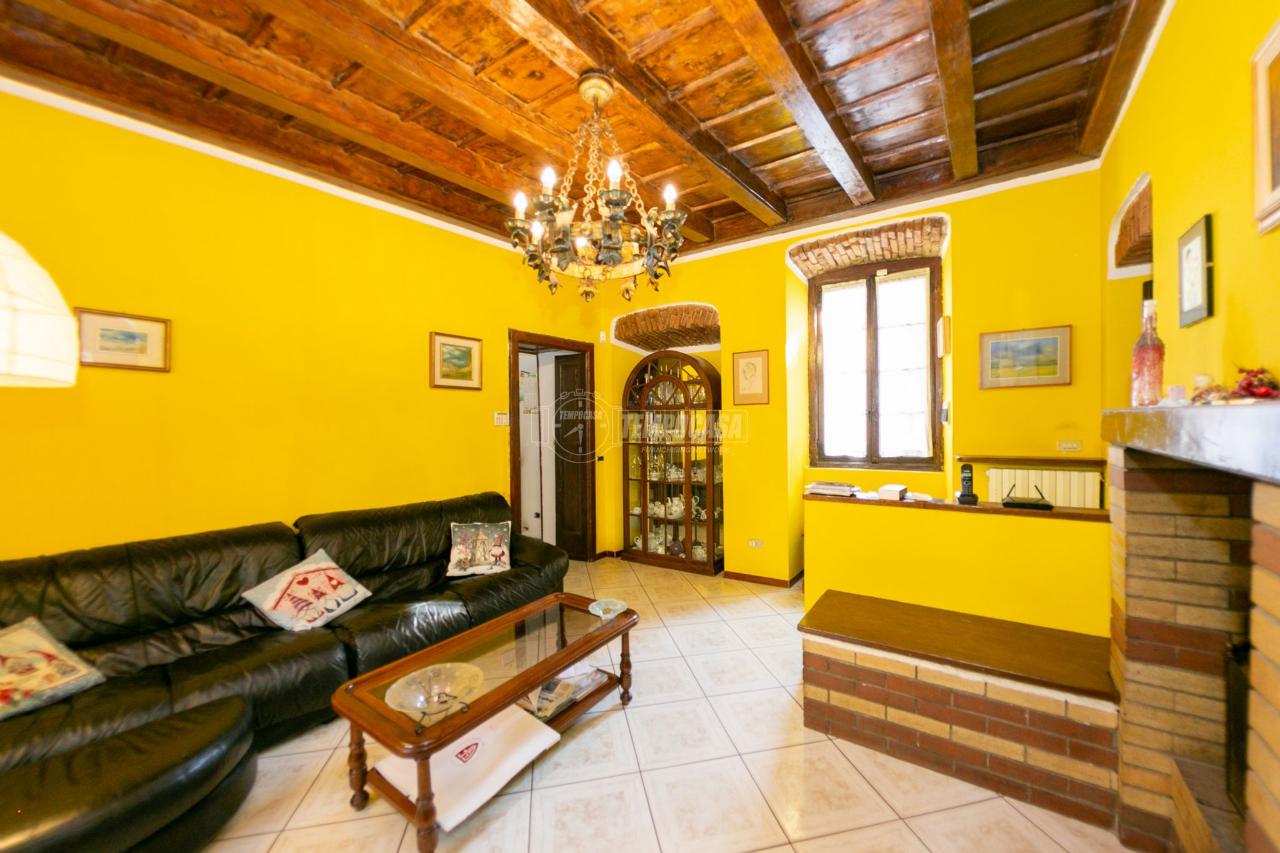 Appartamento in vendita a Merate