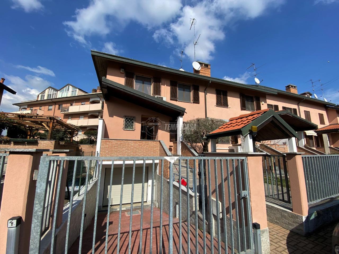 Appartamento in vendita a Zelo Buon Persico