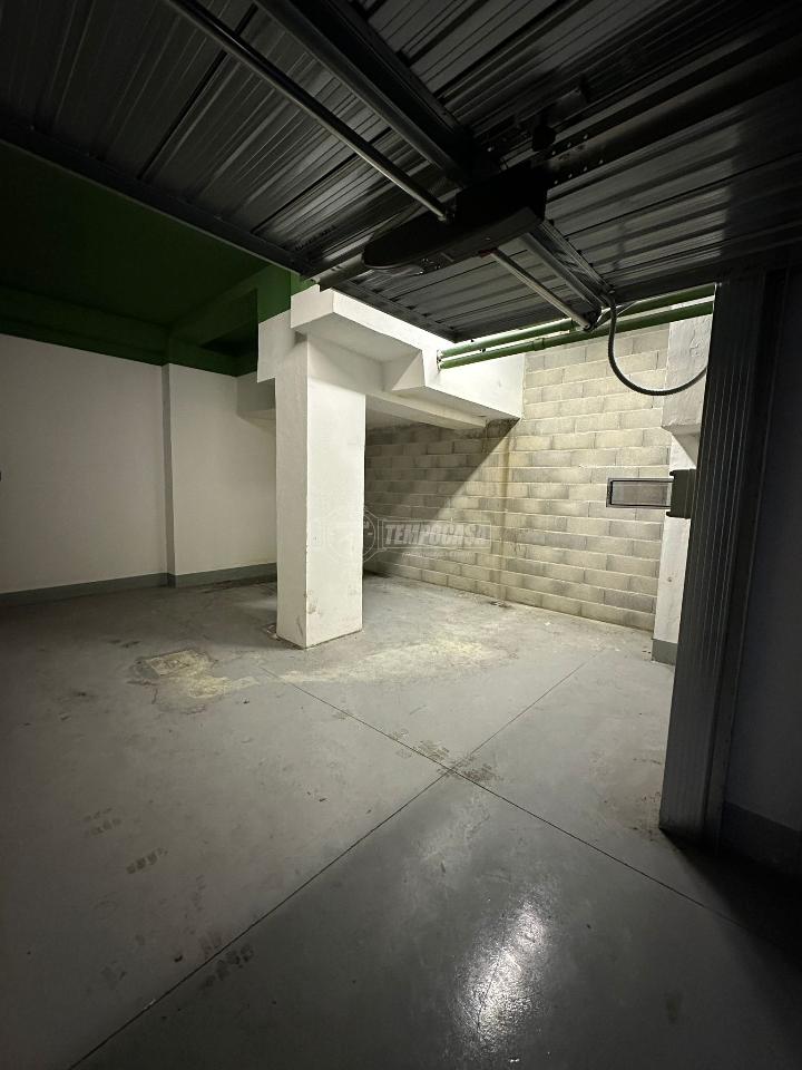 Box in vendita a Roma