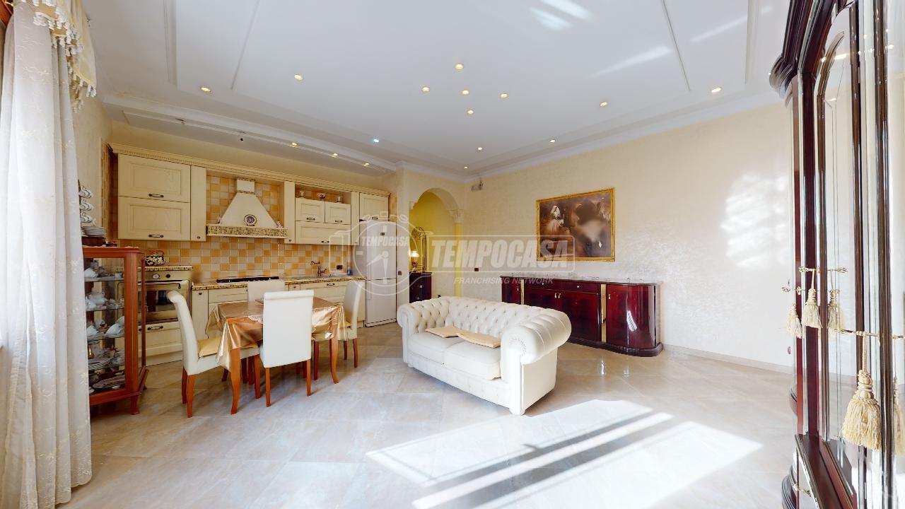 Appartamento in vendita a Arzano