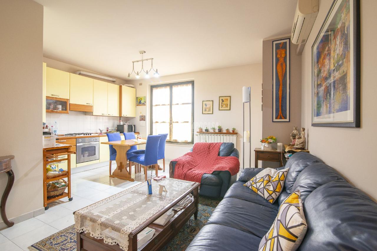 Appartamento in vendita a Castel Rozzone