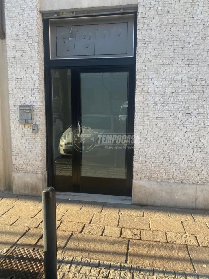 Ufficio in affitto a Lecco
