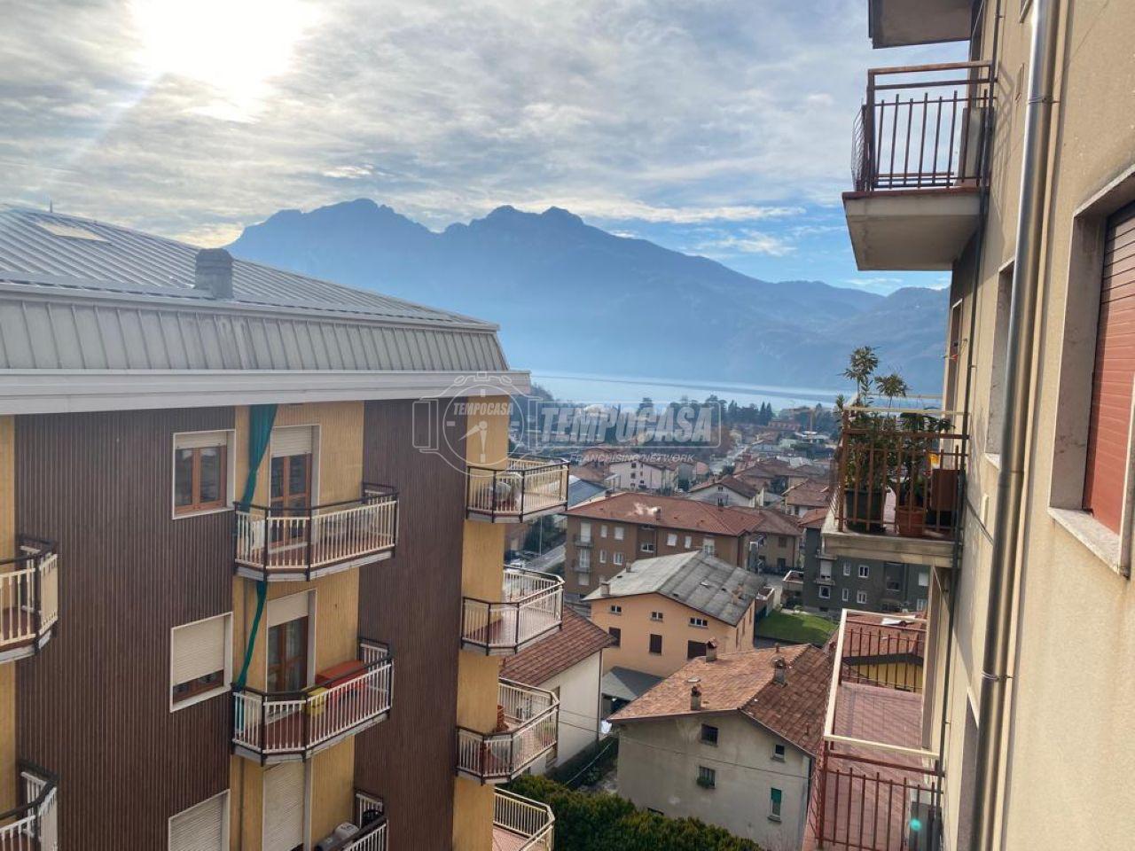 Appartamento in vendita a Mandello Del Lario