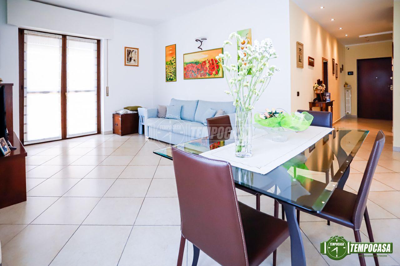 Appartamento in vendita a Magenta