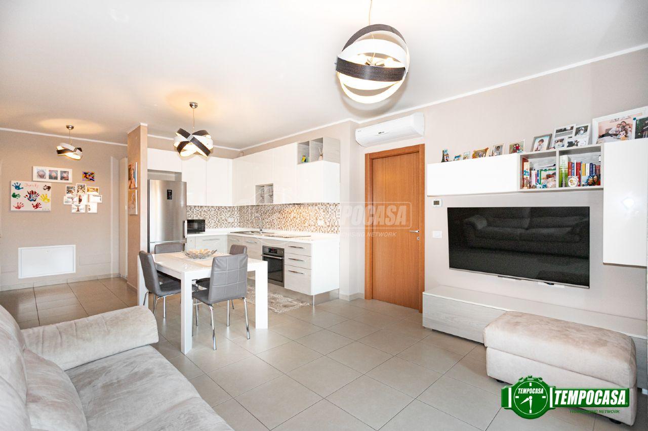 Appartamento in vendita a Magenta