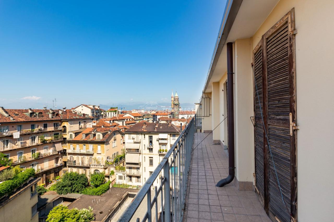 Appartamento in vendita a Torino