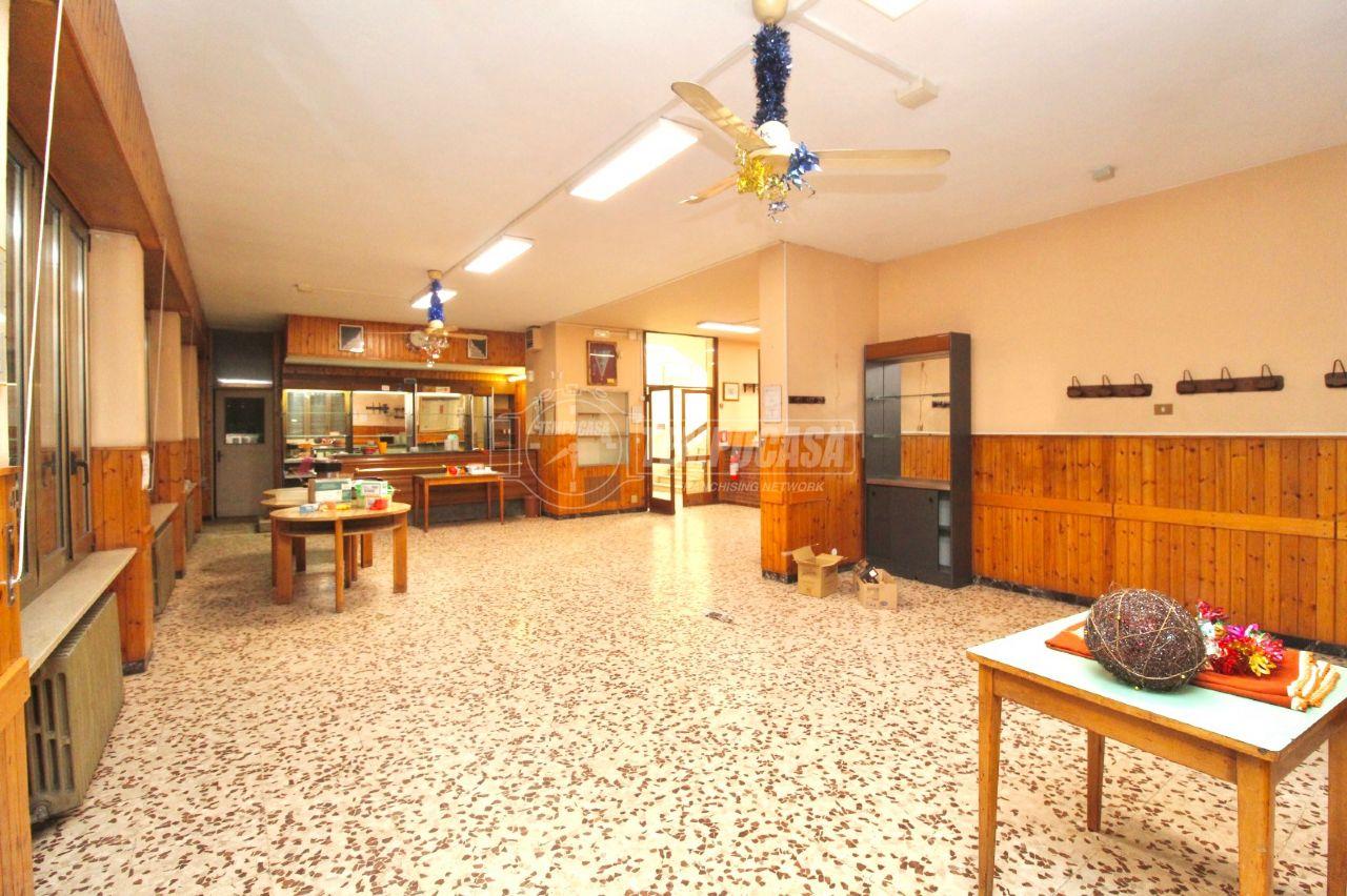 Capannone in vendita a Torino