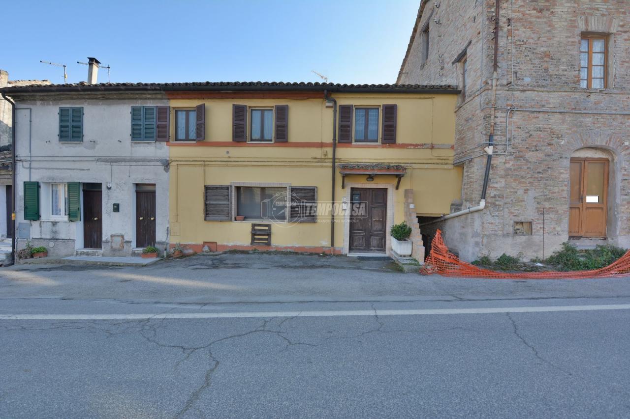 Appartamento in Viale Ezra Pound 16, Recanati