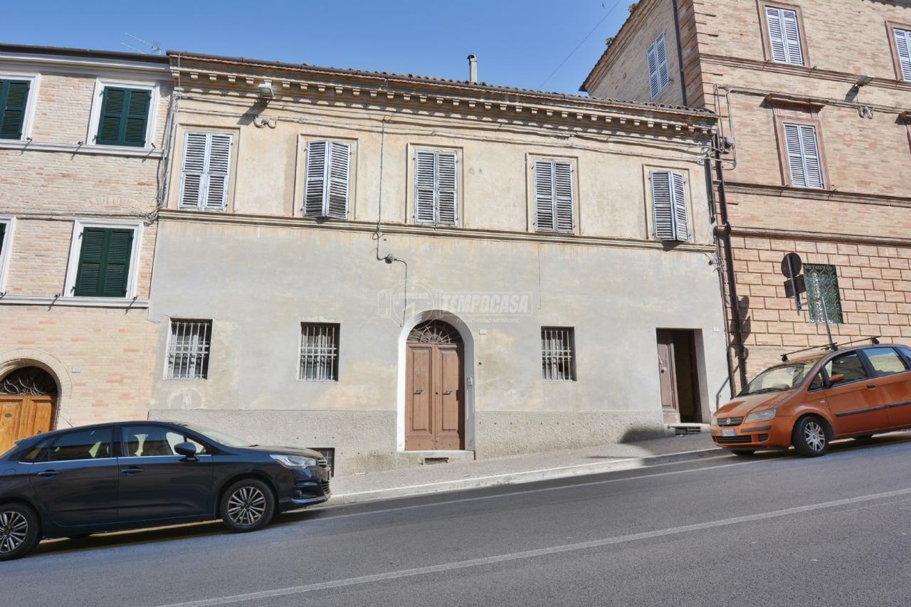 Appartamento in vendita a Loreto