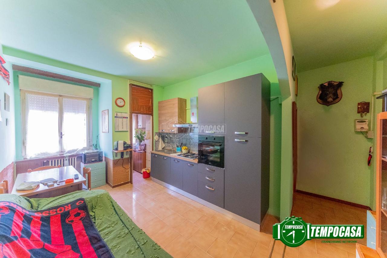 Bilocale in Via Cascina Barocco 9, Milano