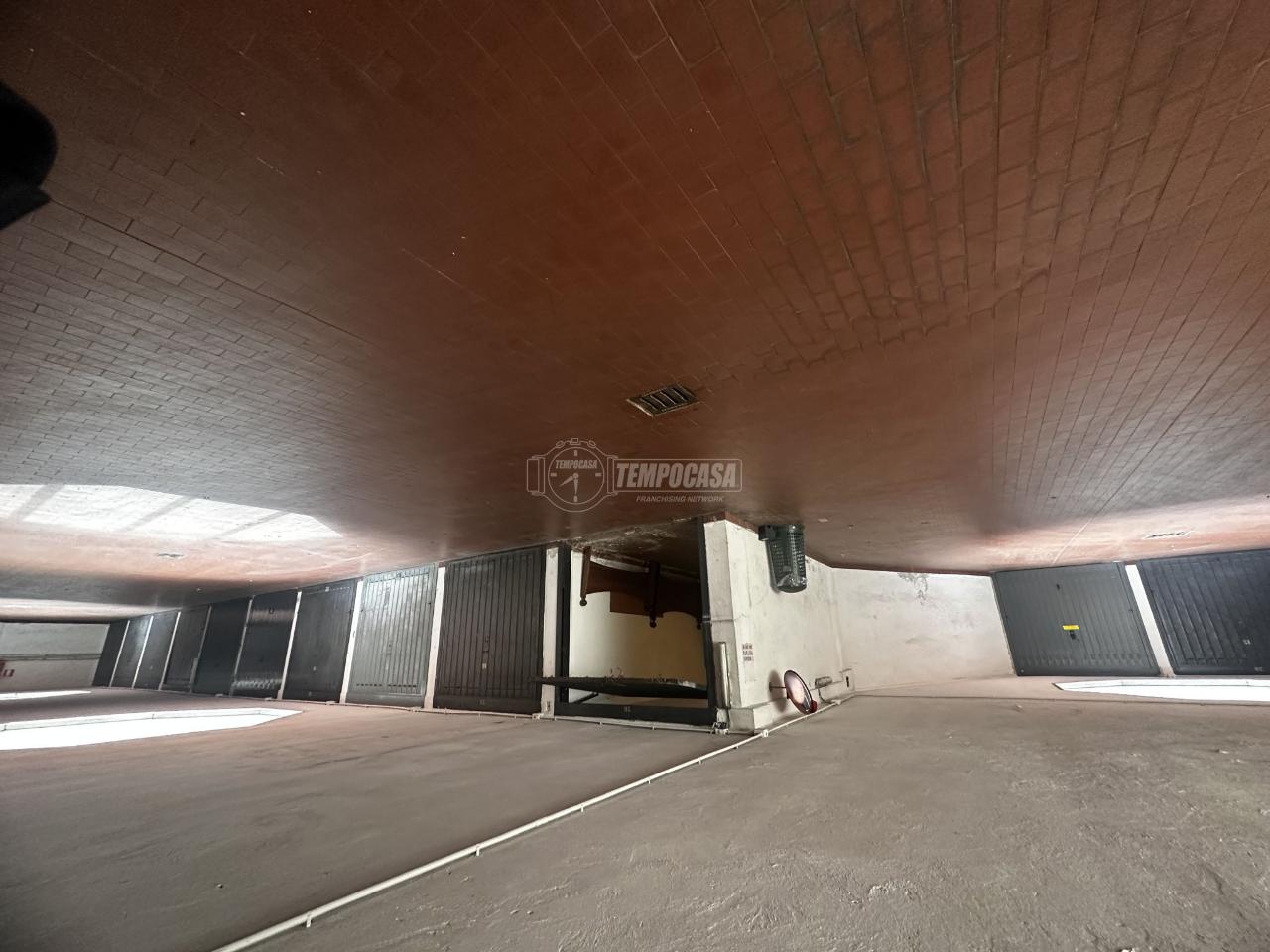 Box in vendita a Milano