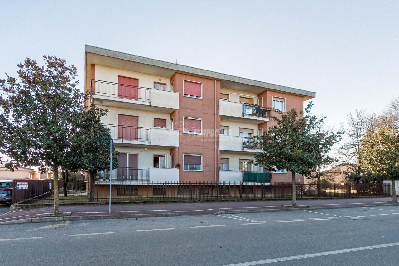 Appartamento in vendita a Lonate Pozzolo