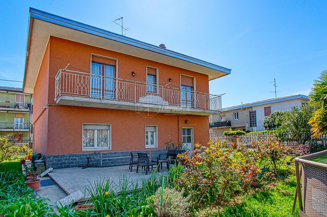Casa indipendente in vendita a Lonate Pozzolo