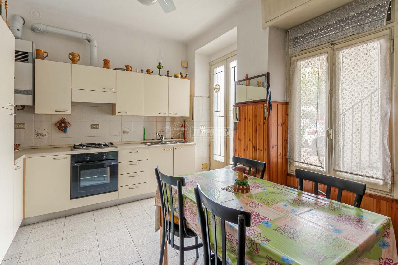 Appartamento in vendita a Lonate Pozzolo