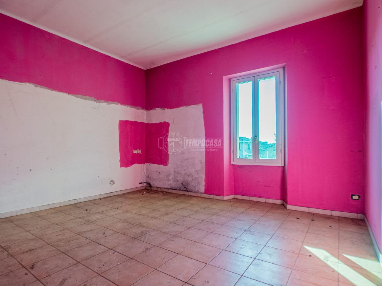 Appartamento in vendita a Ferno