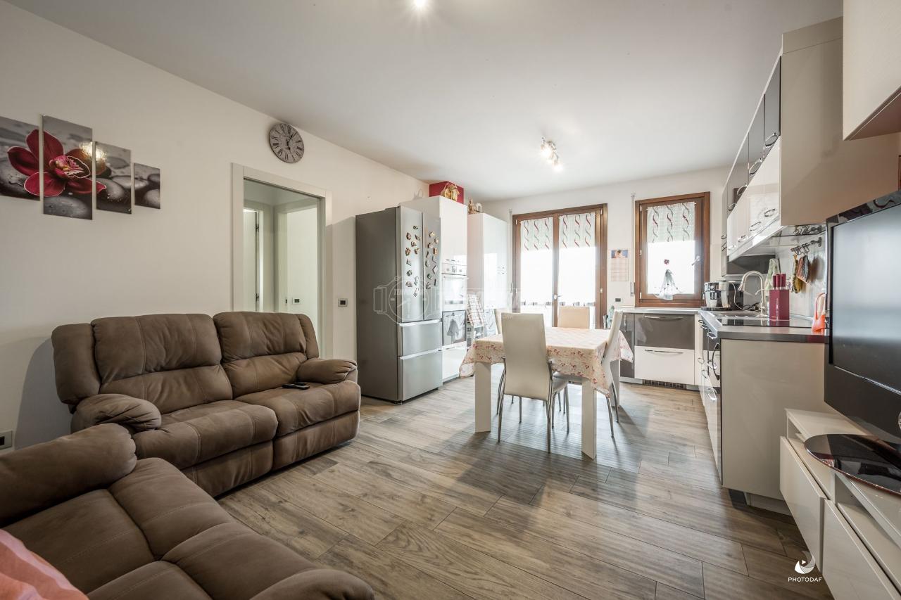 Appartamento in vendita a Reggio Emilia