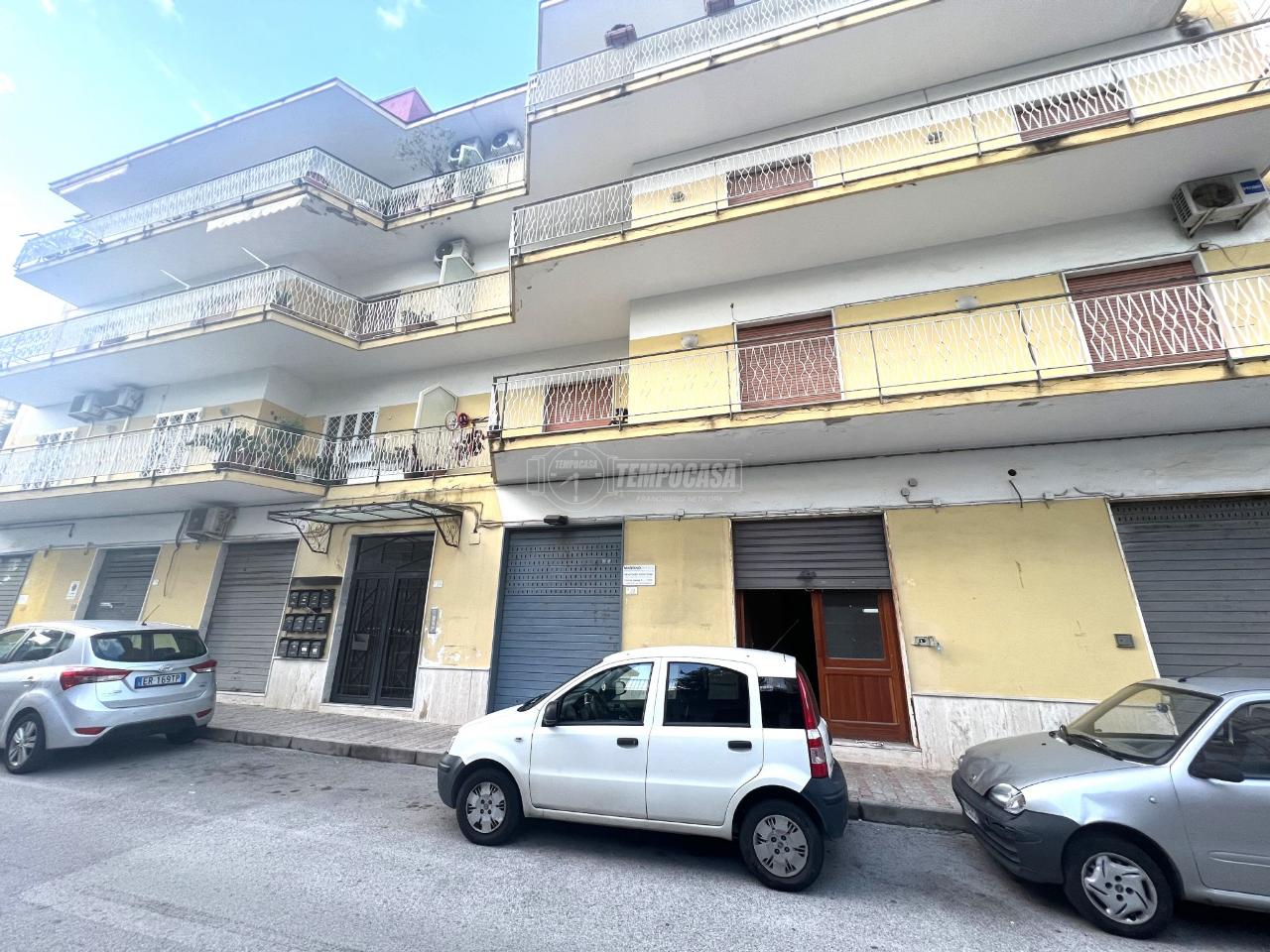 Negozio in vendita a Sant'Anastasia