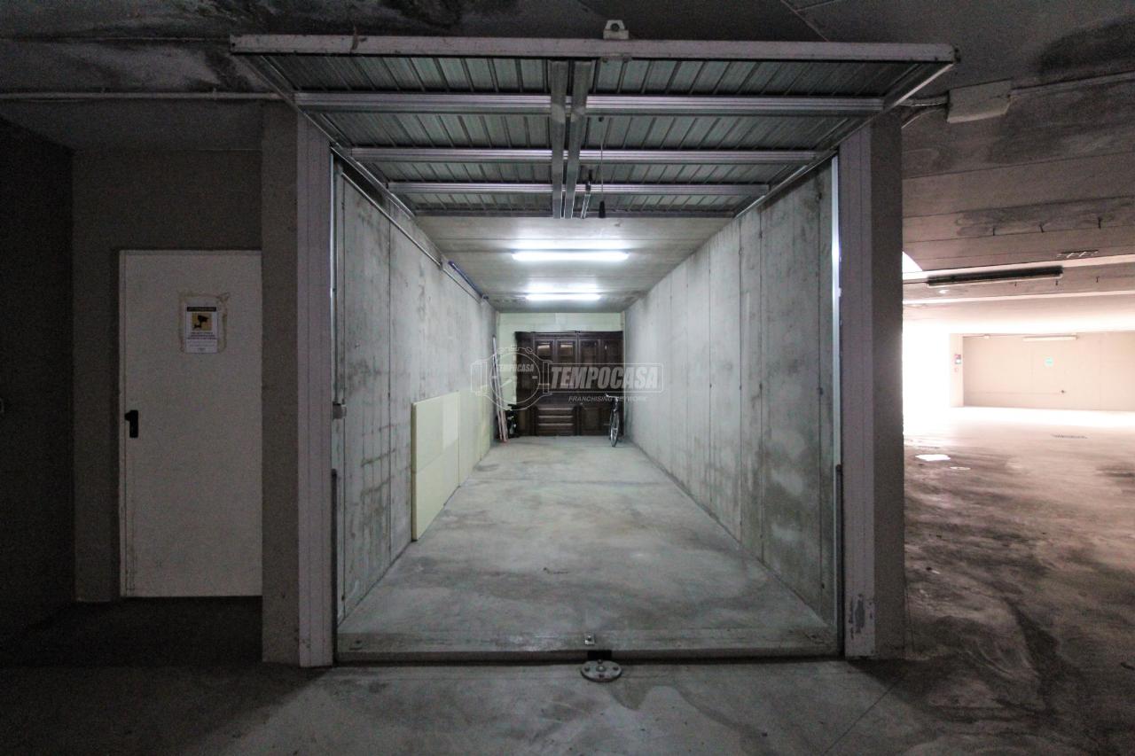 Box in vendita a Nichelino