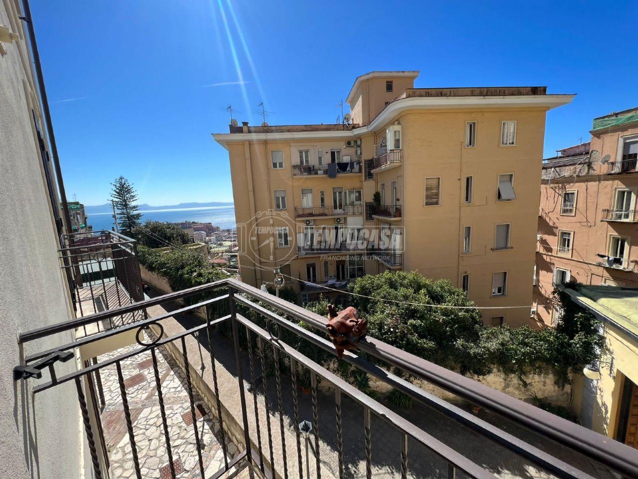 Appartamento in vendita a Napoli