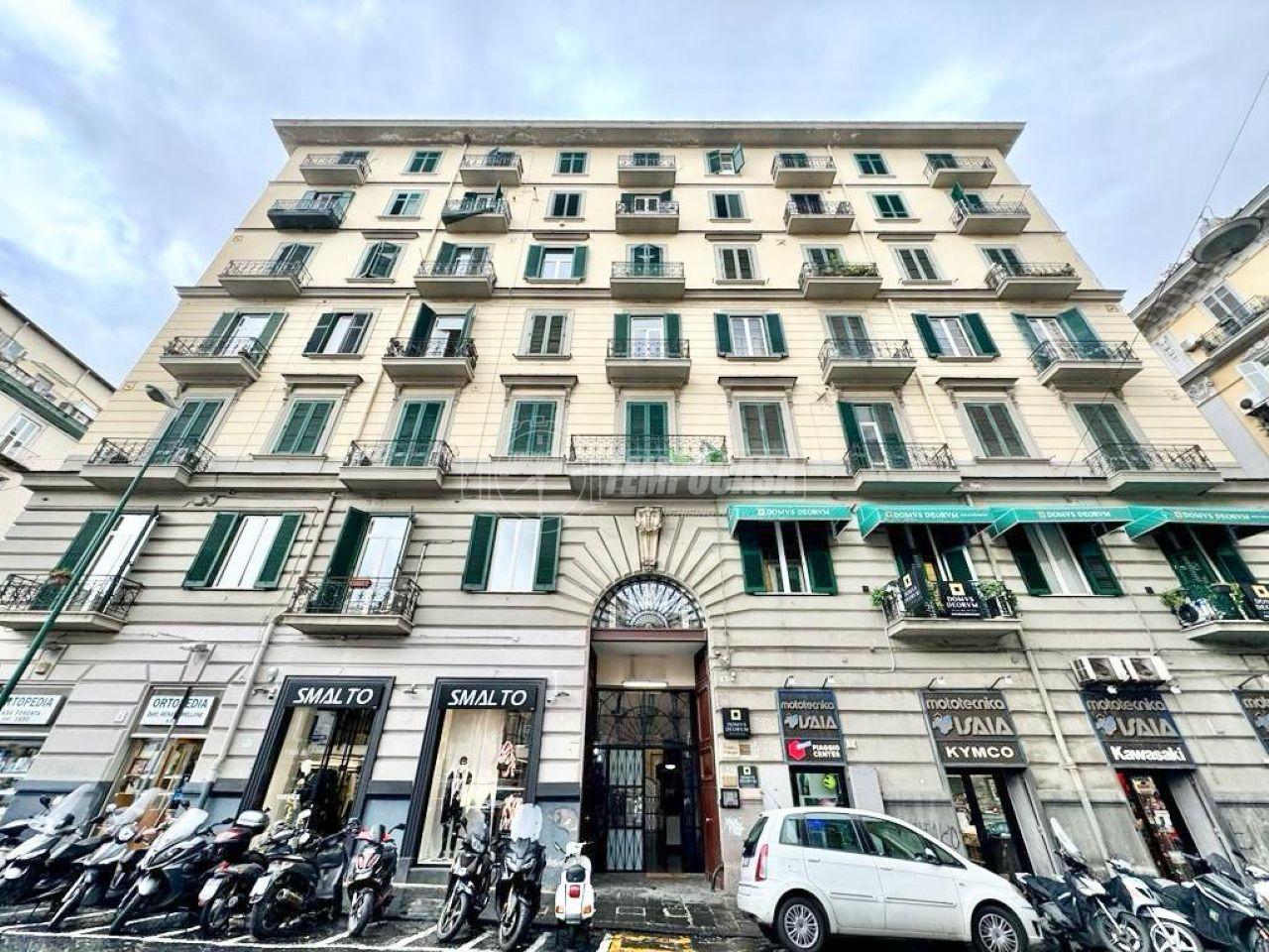 Appartamento in vendita a Napoli