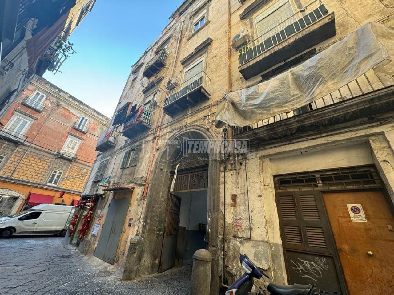 Appartamento in vendita a Napoli