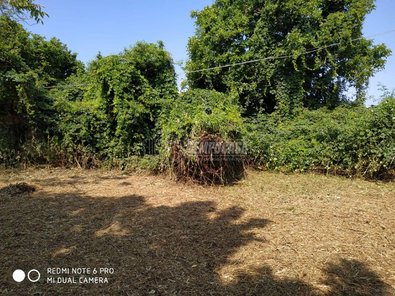 Terreno edificabile in Via dei Mille 13, Cilavegna