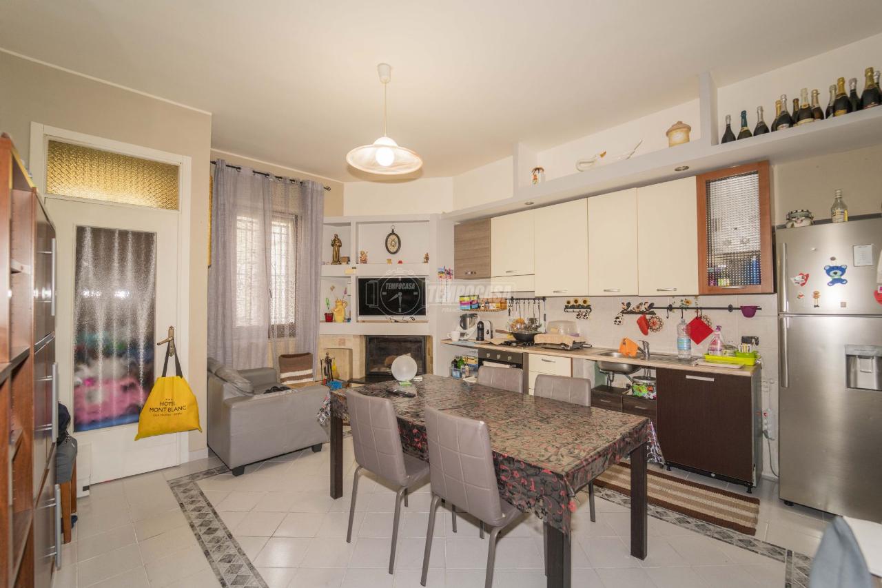 Casa indipendente in vendita a Parona