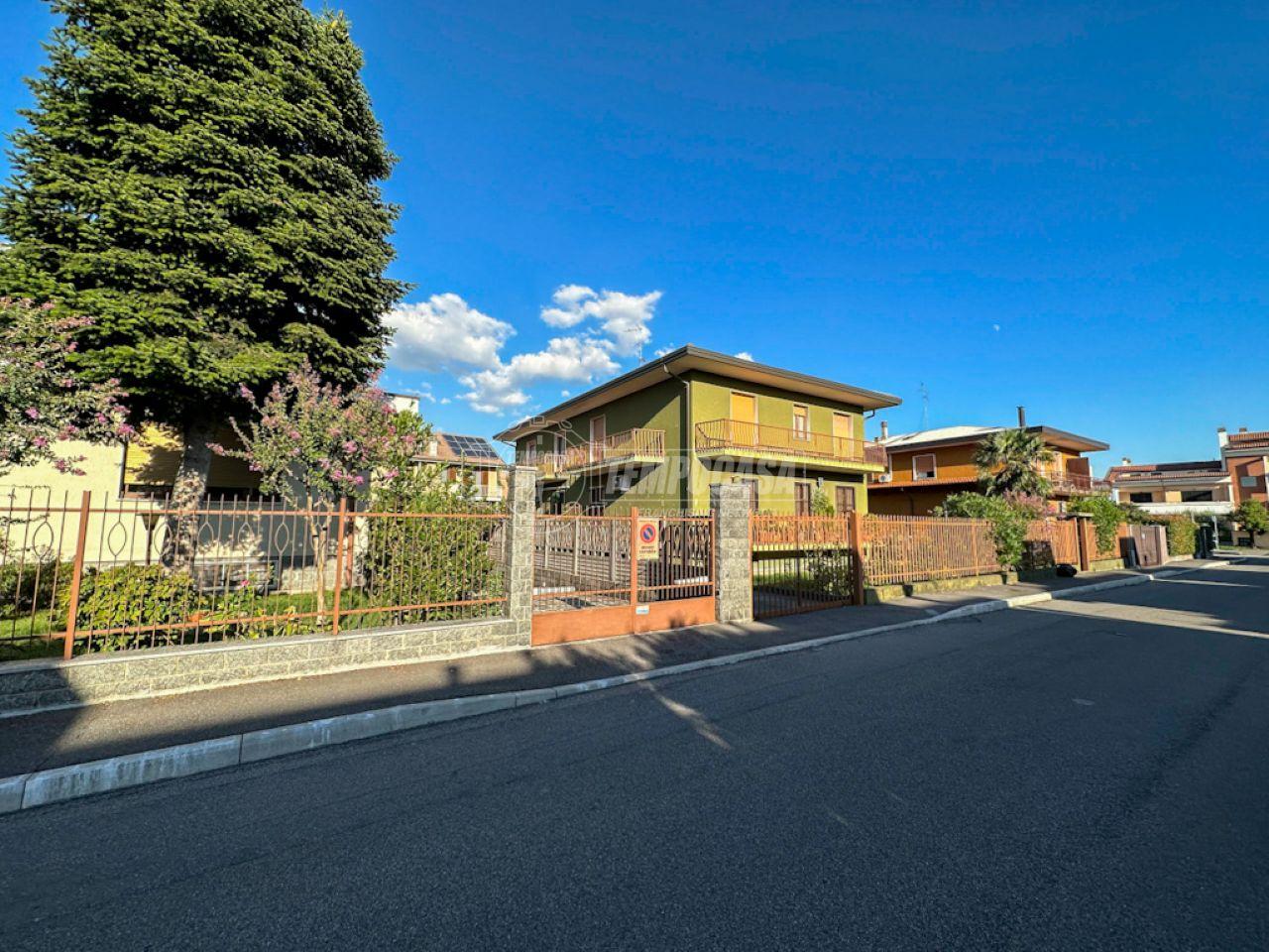 Appartamento in vendita a Bollate