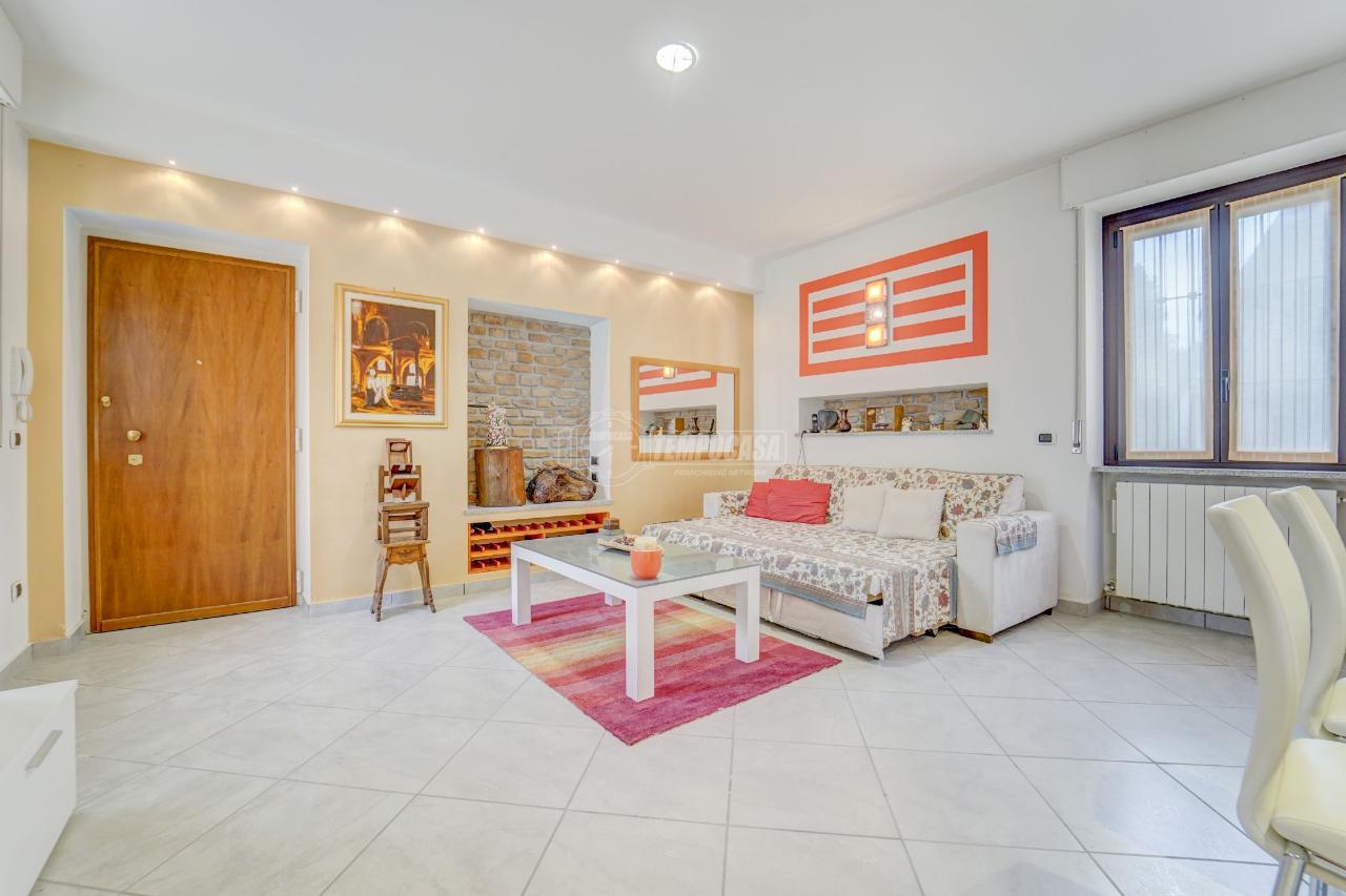 Appartamento in vendita a Somma Lombardo