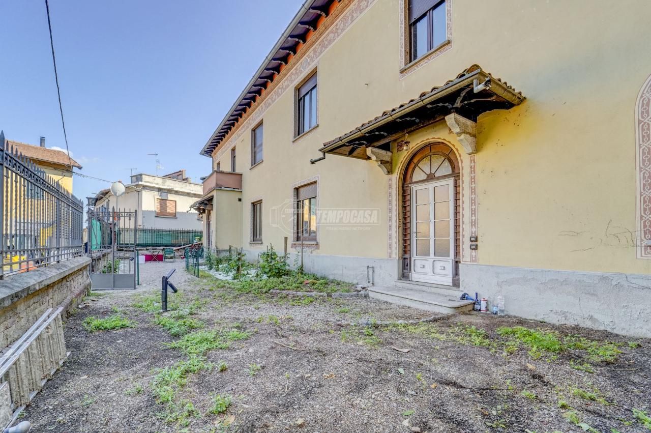 Appartamento in vendita a Somma Lombardo