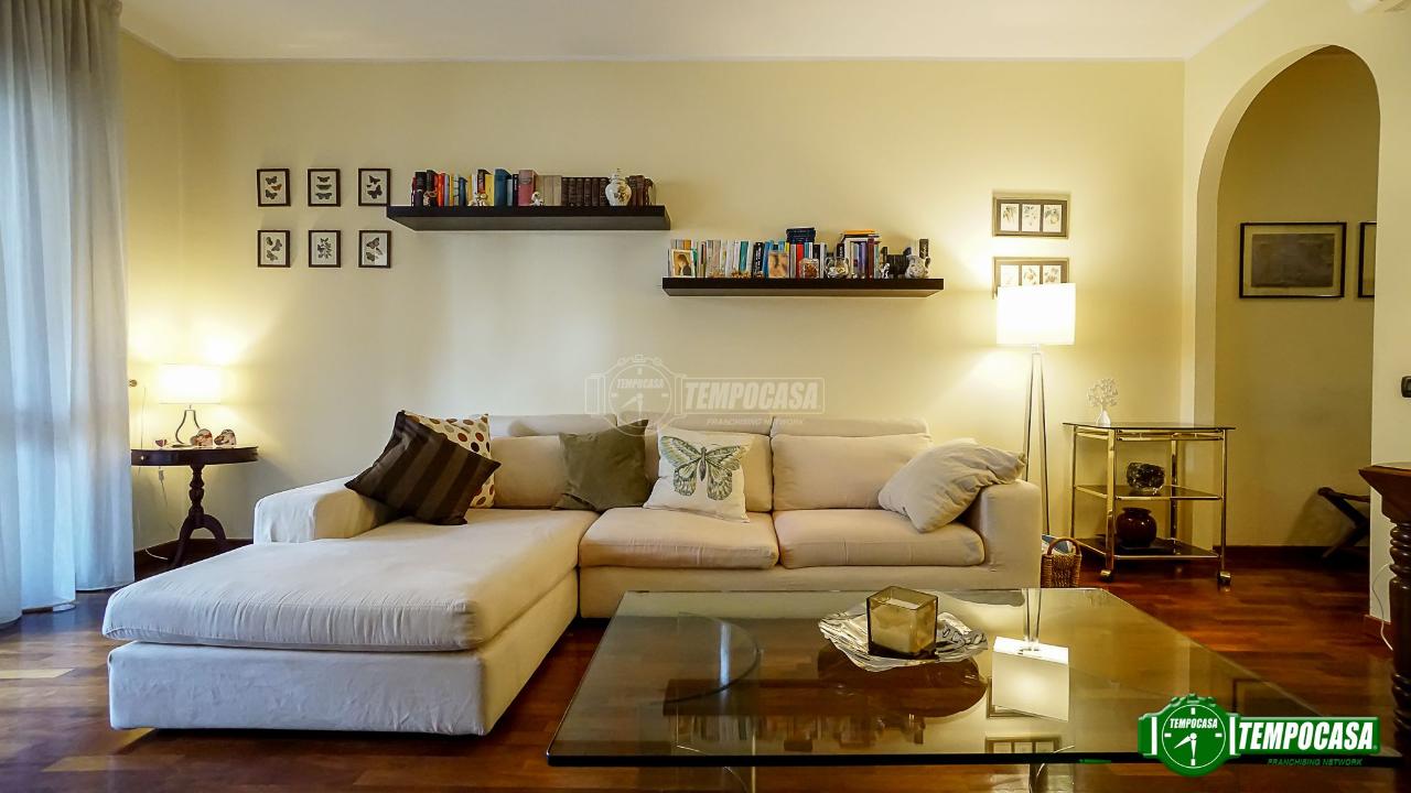 Appartamento in vendita a Opera