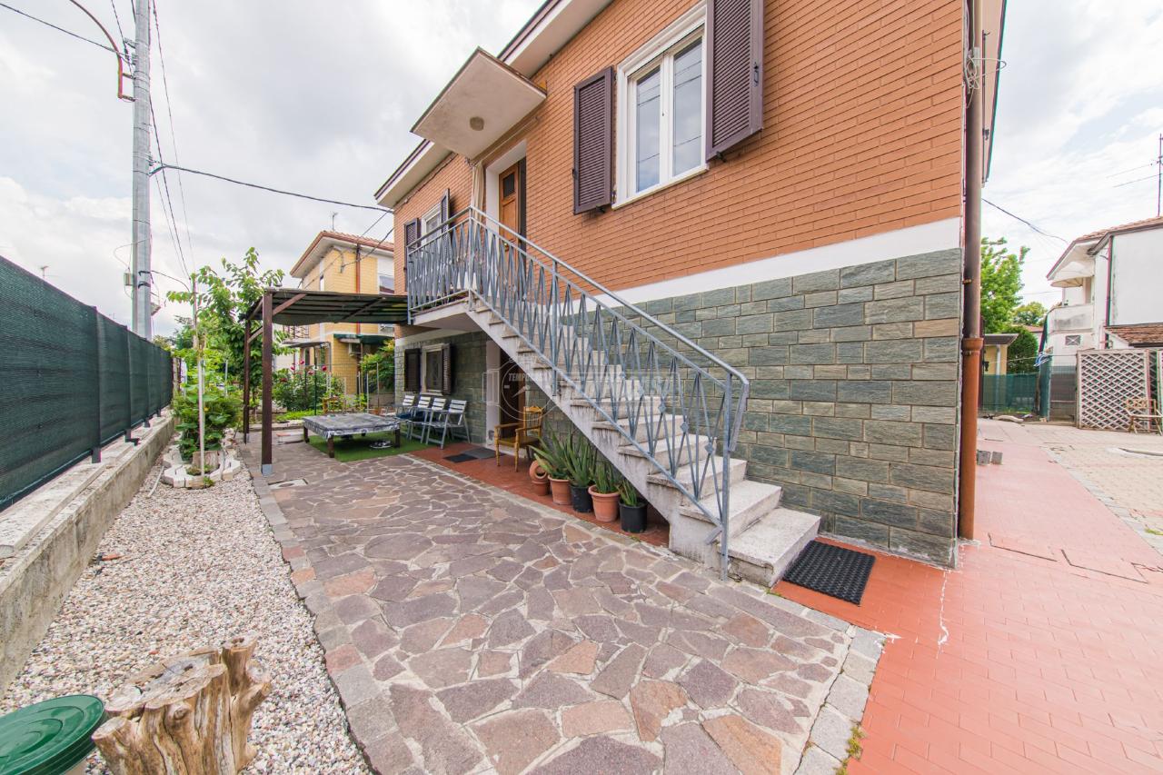 Casa indipendente in vendita a Carpi