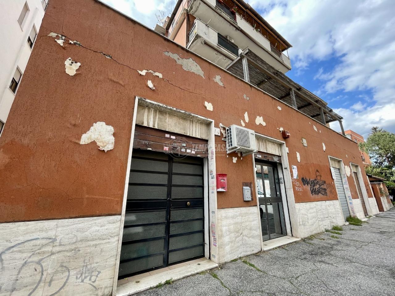 Negozio in vendita a Roma