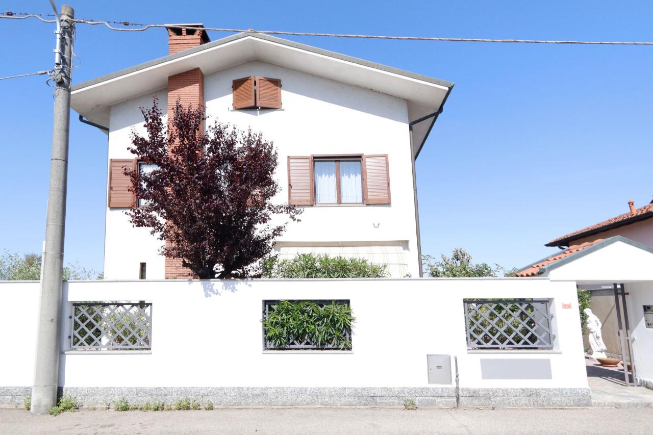 Casa indipendente in vendita a Abbiategrasso