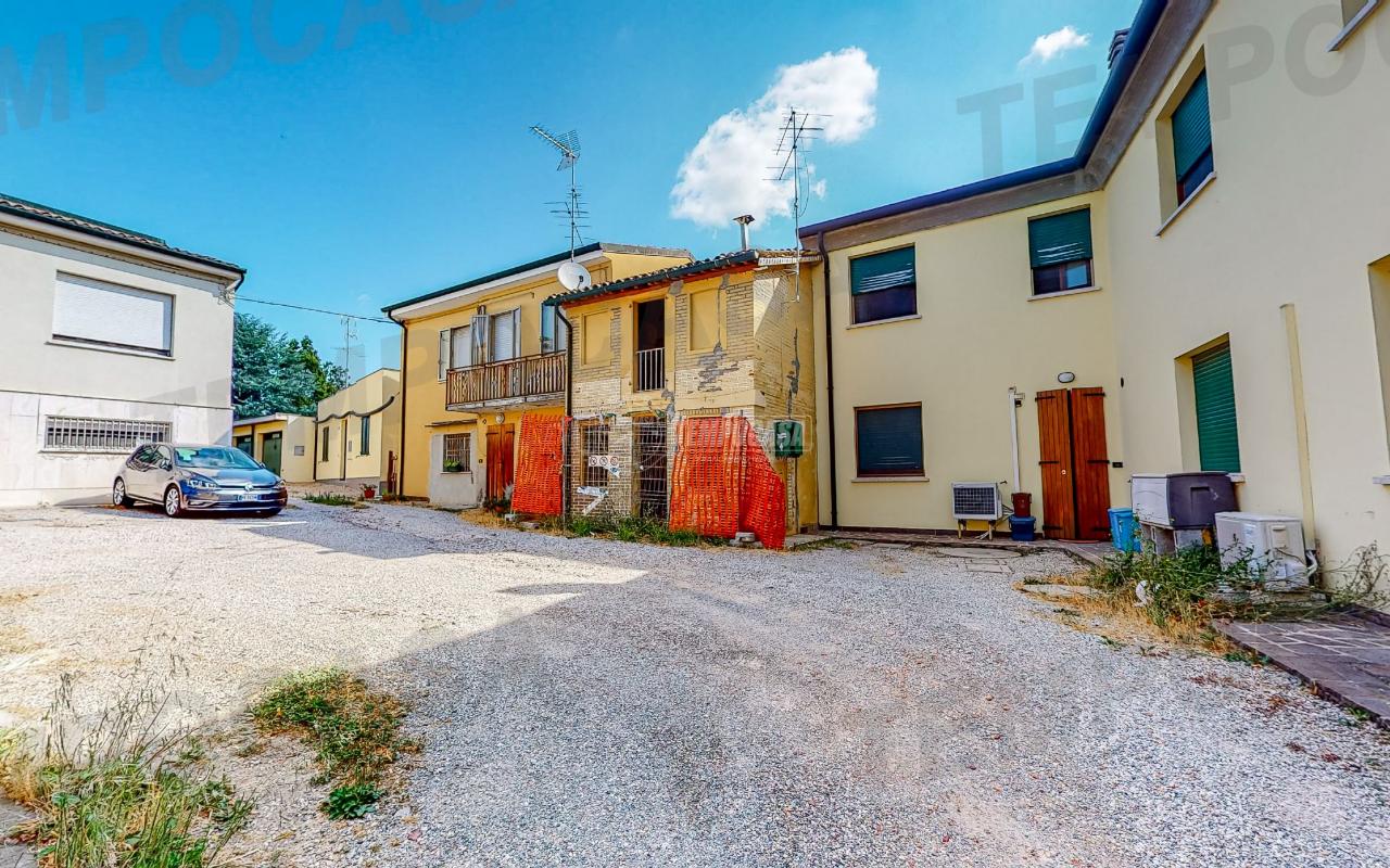 Villa in vendita a Terre del Reno